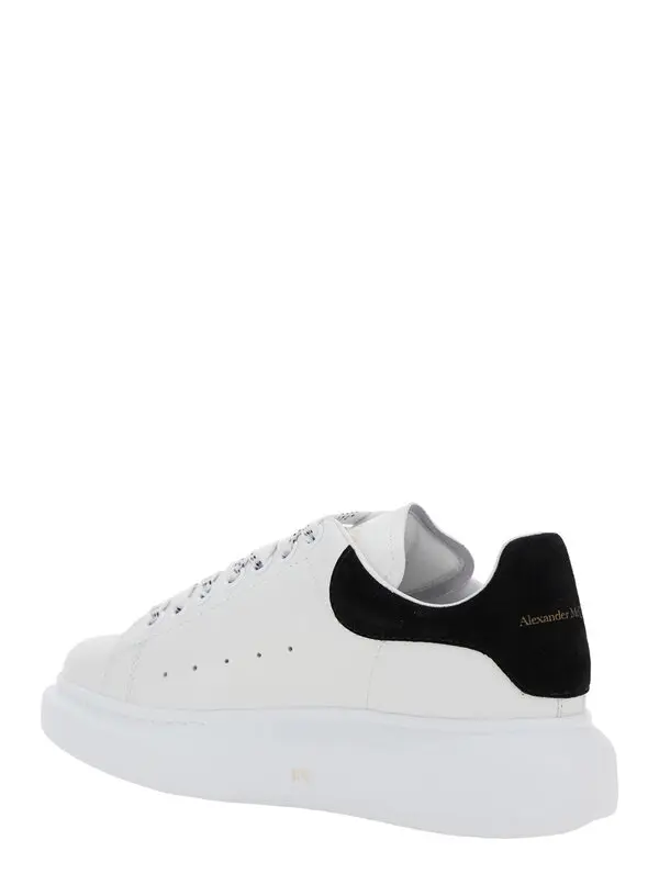Alexander McQueen Black And Low Top Sneakers With Logo Lettering On The Tongue And Contrasting Heel With Logo Lettering In Leather - White