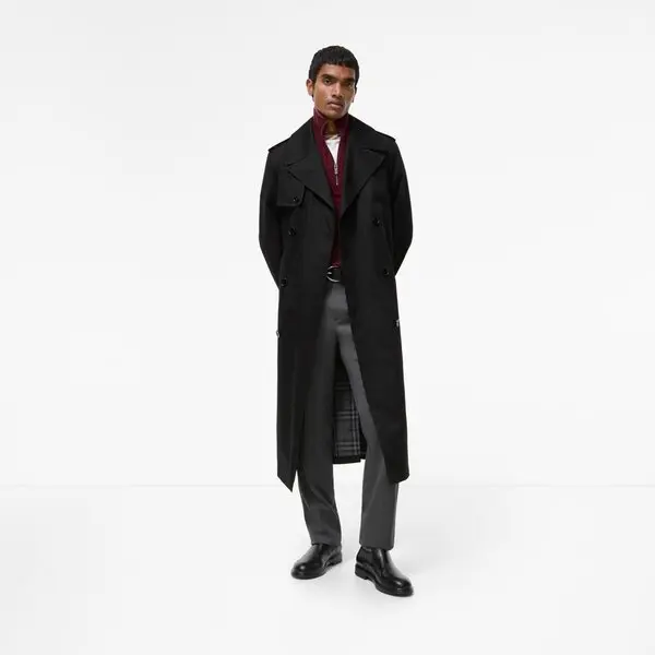 Burberry Long Gabardine Hoxton Trench Coat