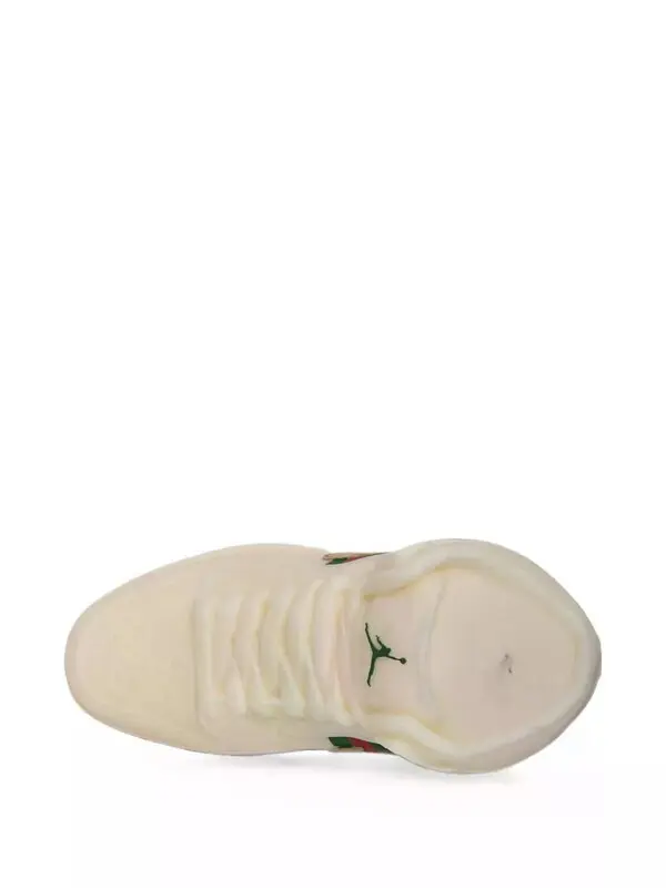 DAVIE OCHO Heritage Candle