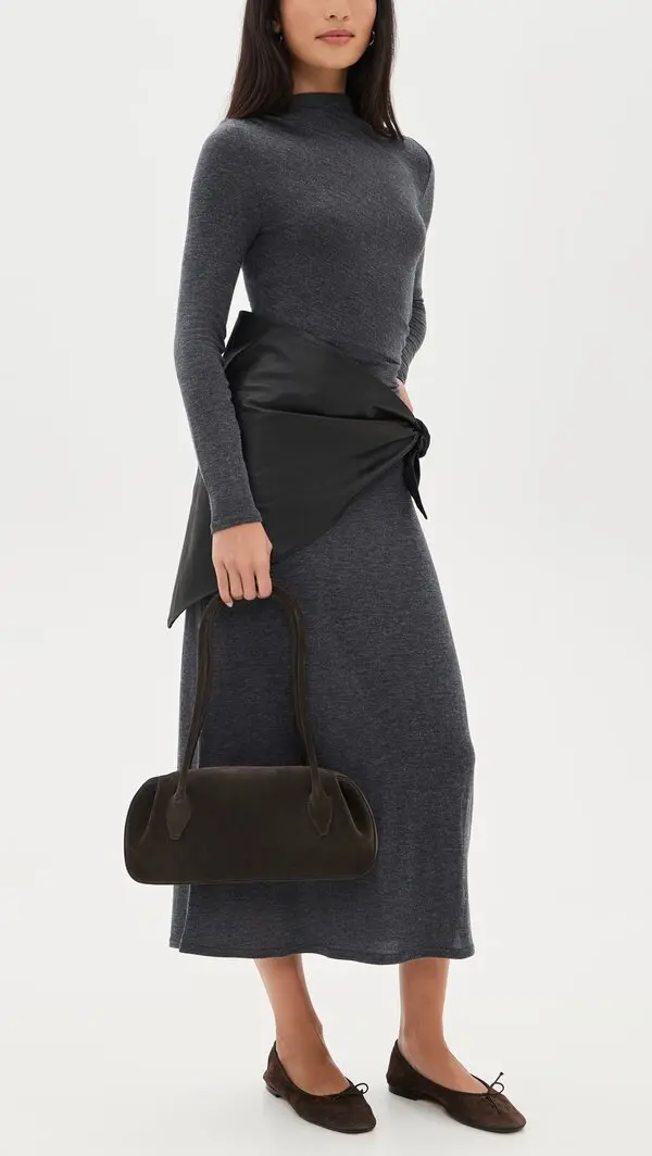 Yuzefi Oyster Shoulder Bag