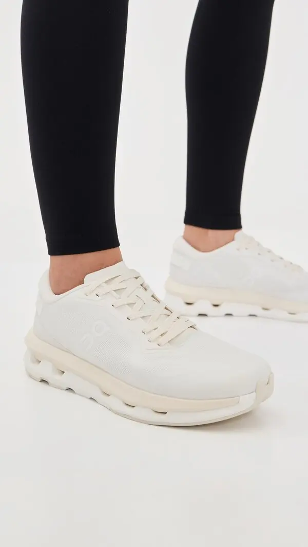 On Cloudze Sneakers