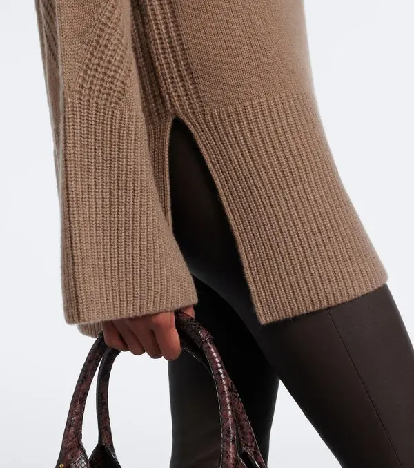 JOSEPH Loftus Oversized Cashmere Turtleneck Jumper