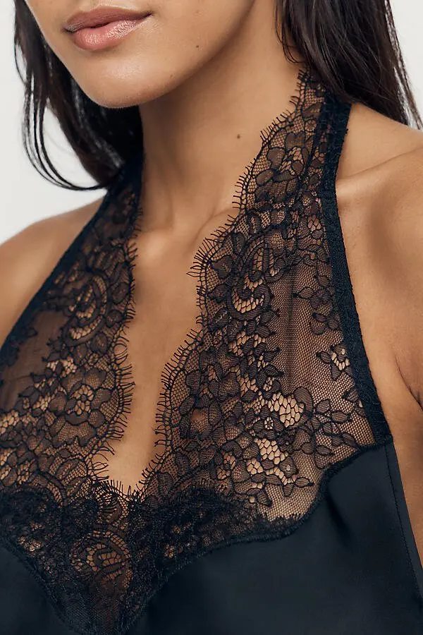 ELODIE Lden Lace-trim Halter Top