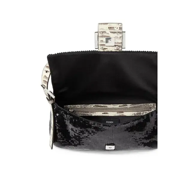 Fendi Shoulder Bags - Black