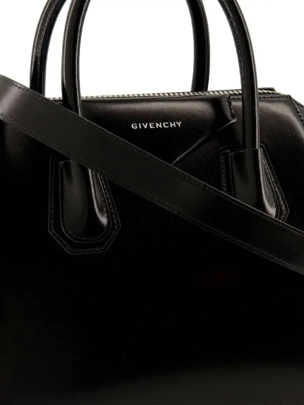 Givenchy Small Antigona Handbag In Leather