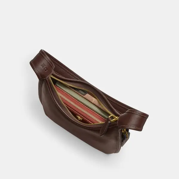 COACH OUTLET Curve Zip Bag - Brass/maple