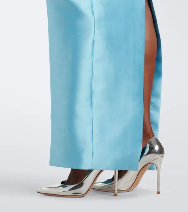 Solace London Kira One-shoulder Satin Gown