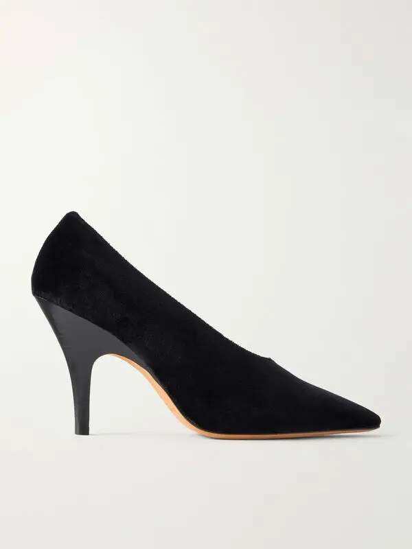 Le Monde Beryl Petra Cotton-velvet Pumps - Black