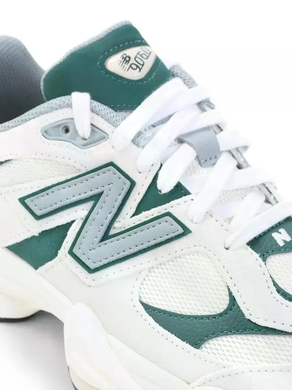 NEW BALANCE 9060 Sneakers