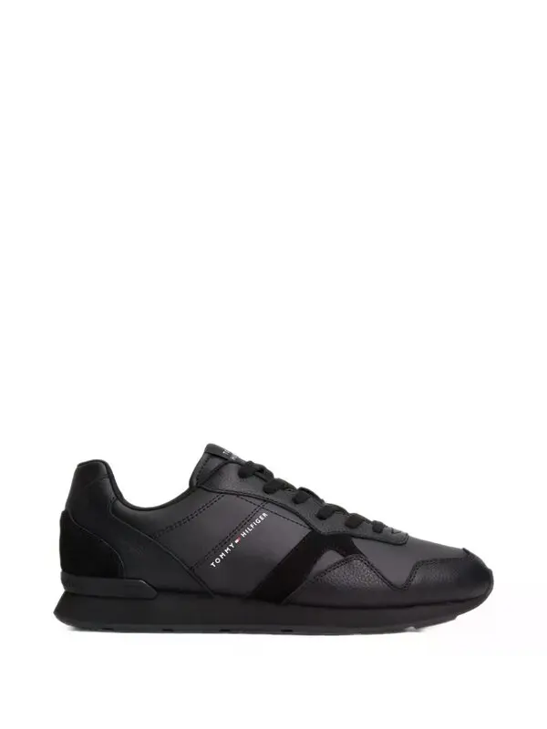 Tommy Hilfiger Logo-print Panelled Low-top Sneakers - Black