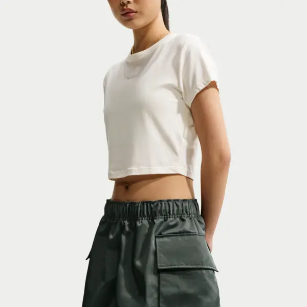 Nike Loose Mid-rise Satin Cargo Shorts - Green