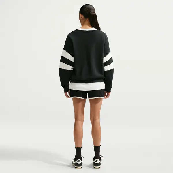 Nike Chill Knit Mid-rise Shorts - Black