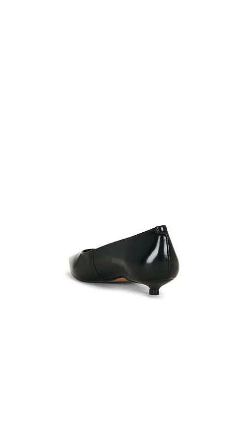 Steve Madden Ardyn Pump