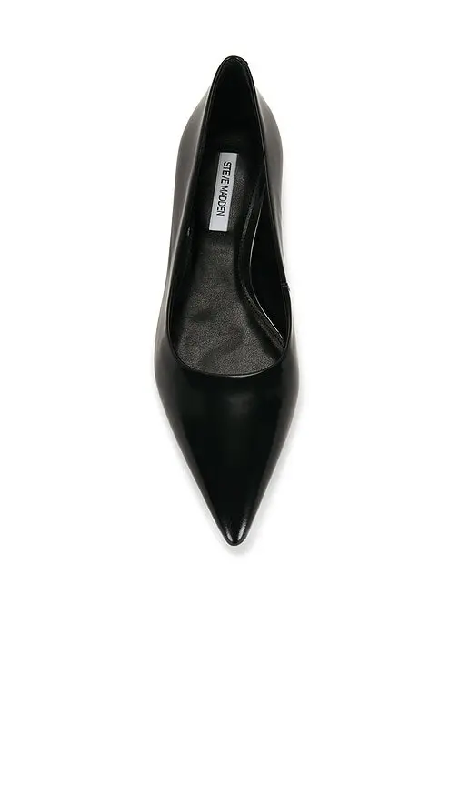Steve Madden Ardyn Pump
