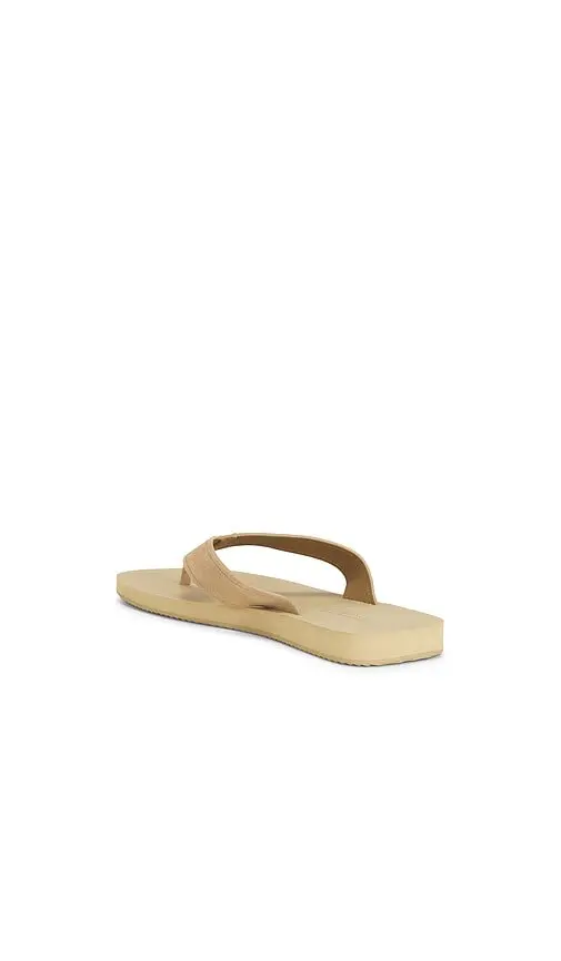 Vince Fiji Suede Thong Sandal In Brown