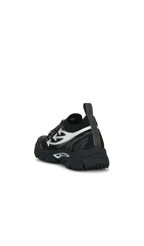 Off-White Be Right Back Knit Sneaker In Black - Black & Silver