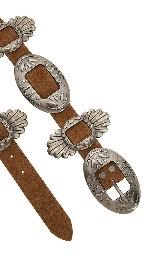 UNDERSTATED LEATHER Concho Buckle Belt