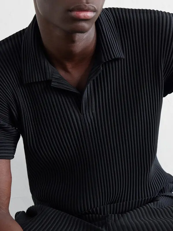 Issey Miyake Pleated Polo Shirt - Black