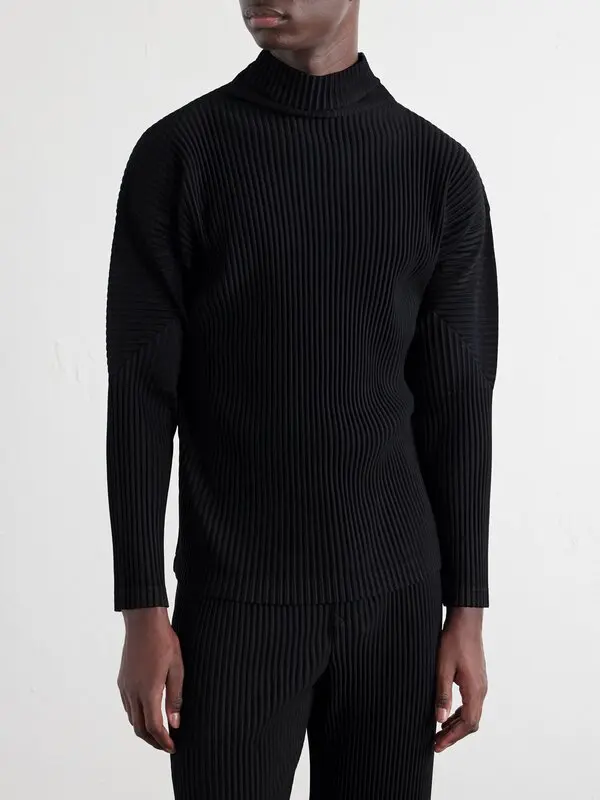 Issey Miyake Pleated Mock Neck T-shirt