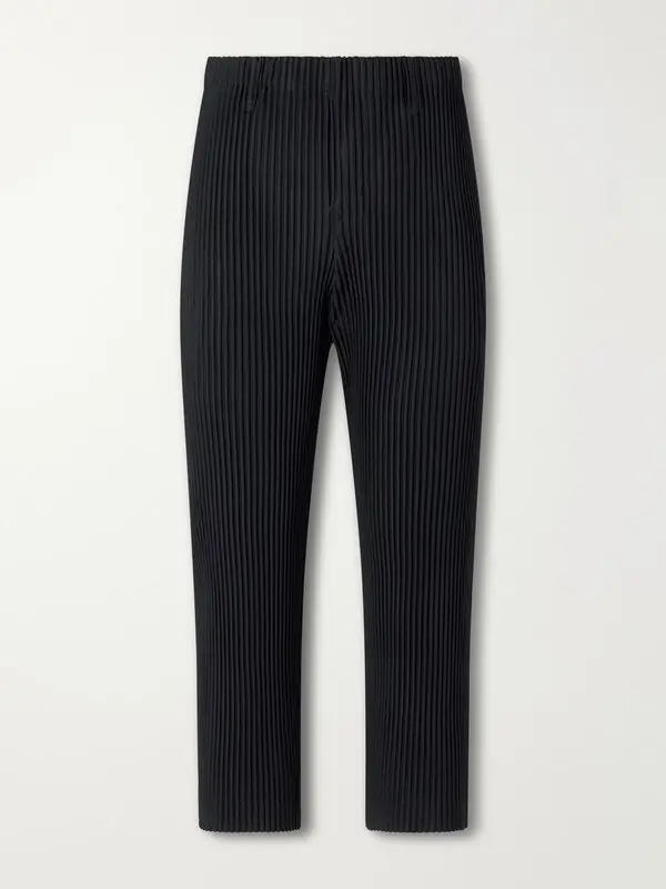 Issey Miyake Pleated Tapered-leg Trousers - Black