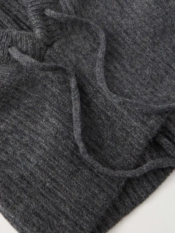Arch4 Klosters Ribbed Cashmere Balaclava