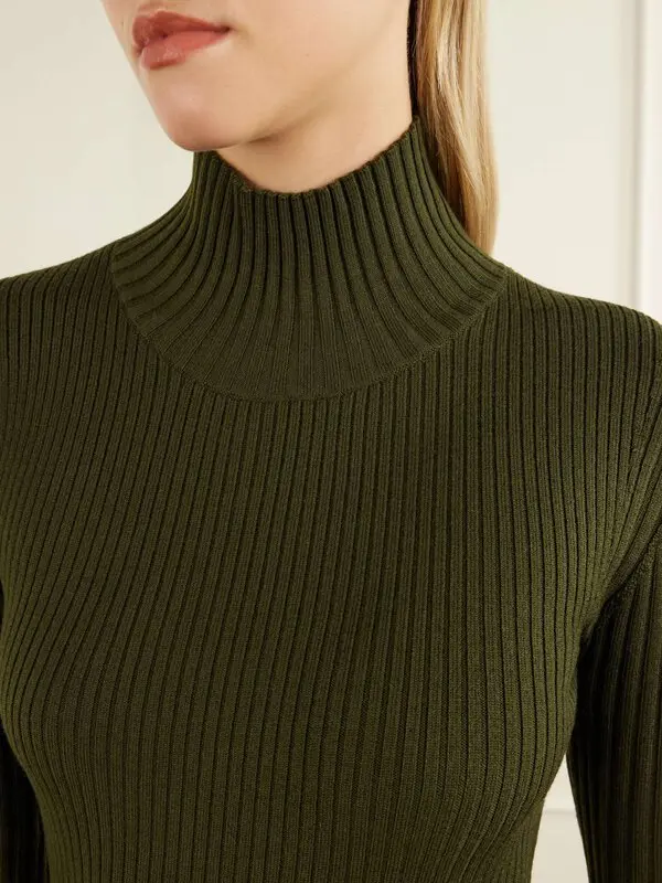 Victoria Beckham Ribbed Wool-blend Turtleneck