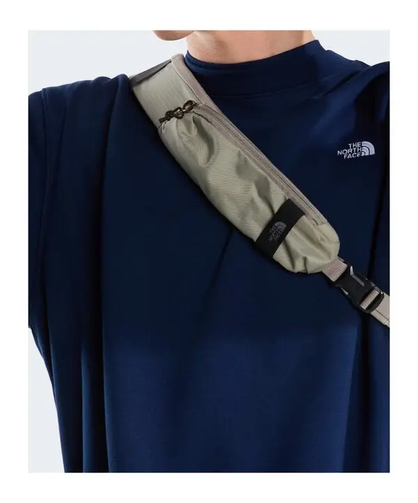 The North Face Tnf Essential Simple Dome Relaxed Sweatshirt