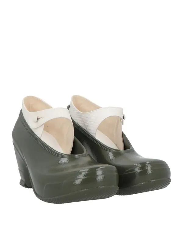 MAISON MARGIELA Jane Courts - Black