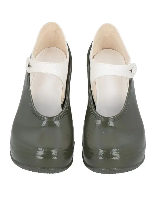 MAISON MARGIELA Jane Courts - Black