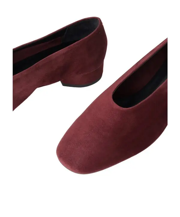AeydĒ Solid Color Suede Ballet Flats