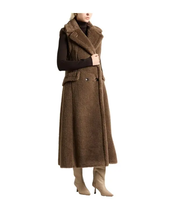 Max Mara Sleeveless Teddy Fleece Coat