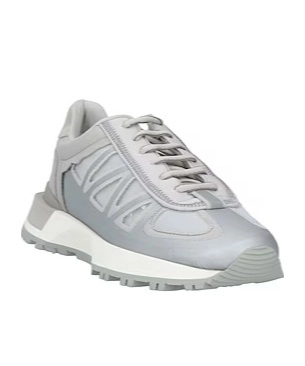 MAISON MARGIELA Minimalist Solidcolor Lowtop Casual Shoes