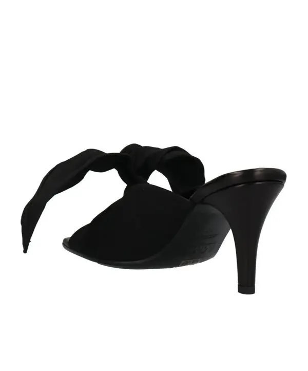 MAISON MARGIELA Solid-color Woven Sandals