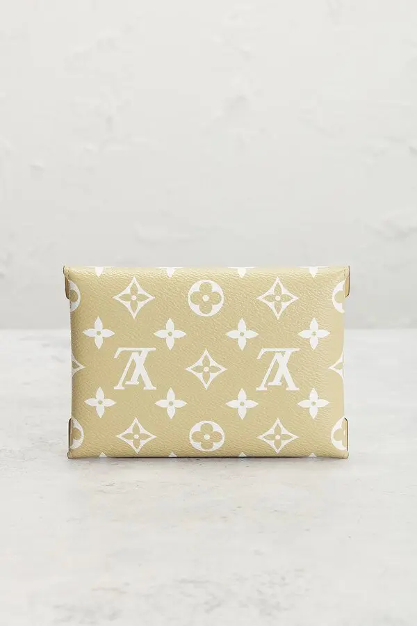 LOUIS VUITTON Limited Edition Monogram Giant Kirigami Mm Pochette