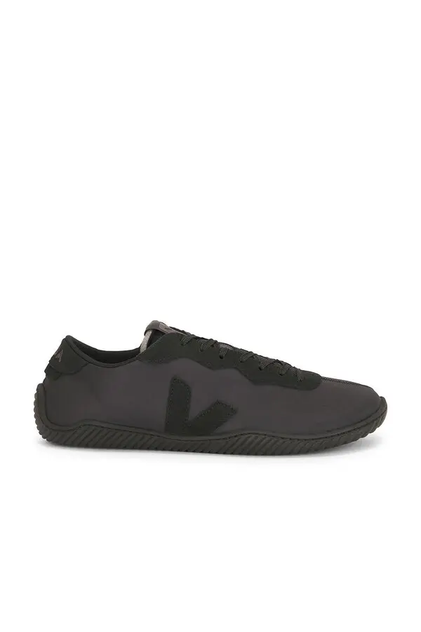 VEJA Jitsu In Black