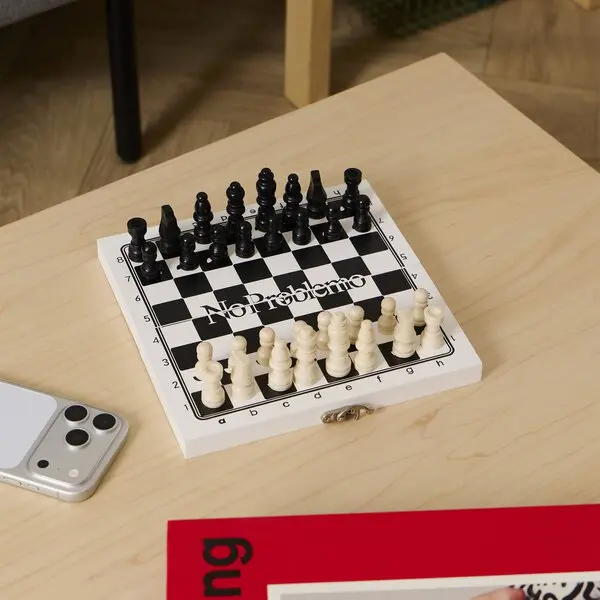 NO PROBLEMO Np Chess Board