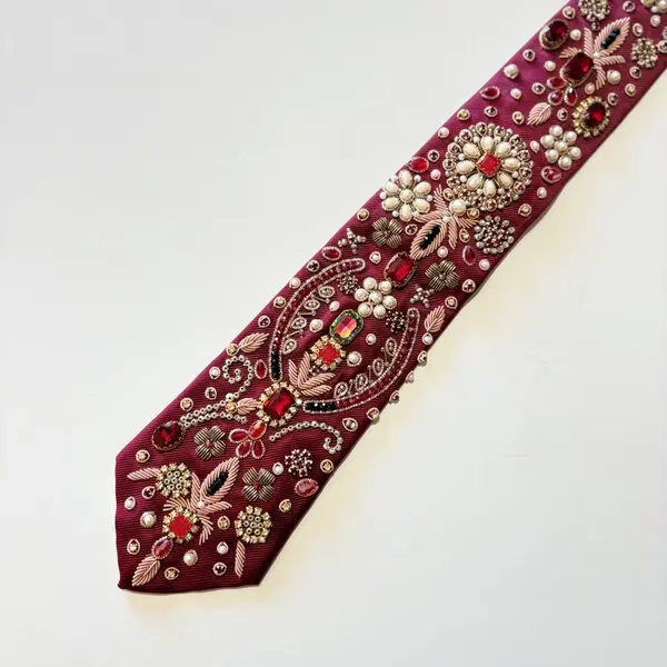 ZARS LONDON Zari Luxe Wine
