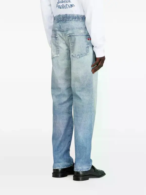 DIESEL® Regular Waist 2090 D-veekley Jogg Jeans