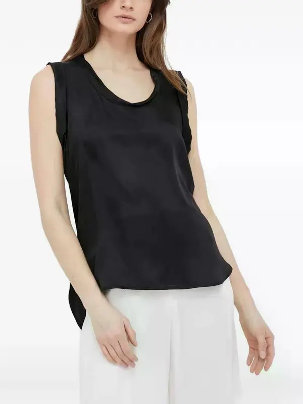 Sisley Ruffled Sleeveless Blouse