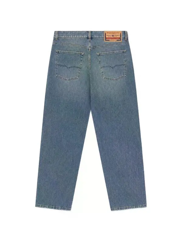 DIESEL® 2001 D-macro Whiskered Jeans