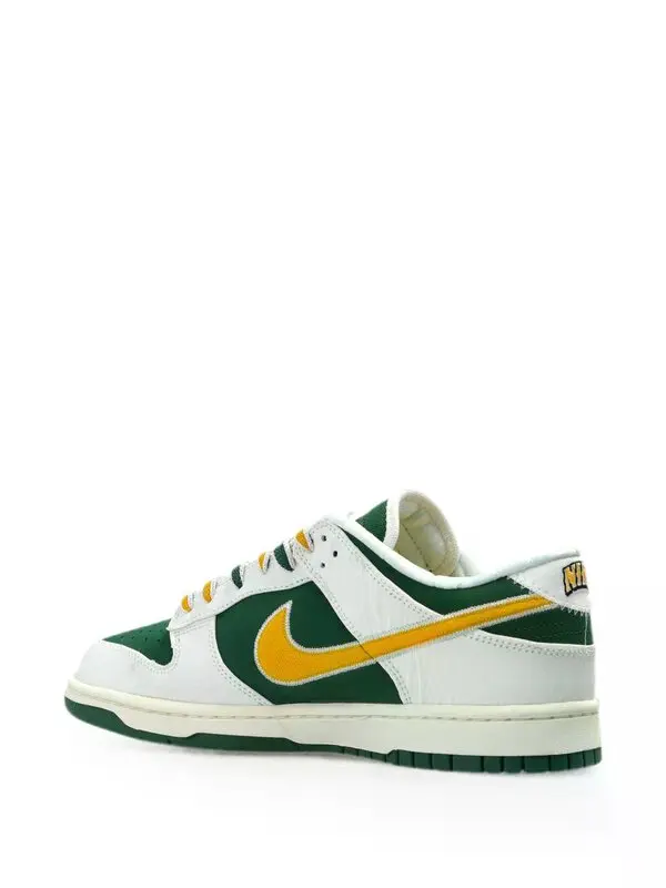 Nike Dunk Low Retro Sneakers