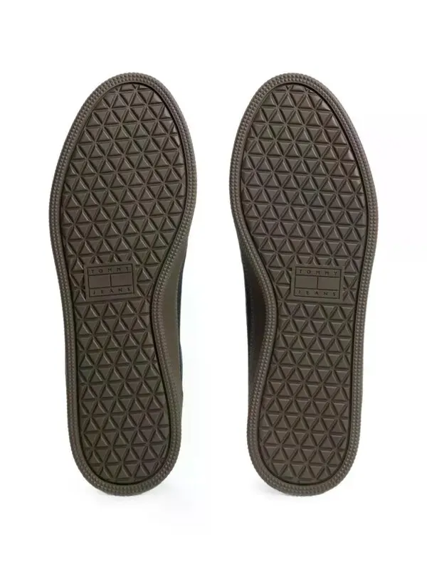 Tommy Hilfiger Greenwich Perforated Logo-patch Sneakers