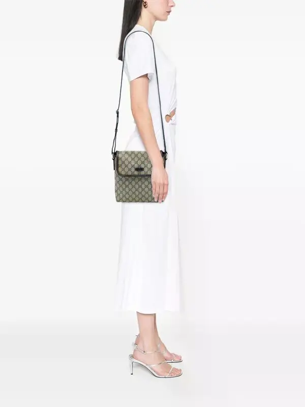 Gucci 2016-2026 Gg Supreme Crossbody Bag
