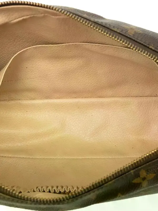 LOUIS VUITTON Monogram Trousse Toilette 28 Clutch Bag