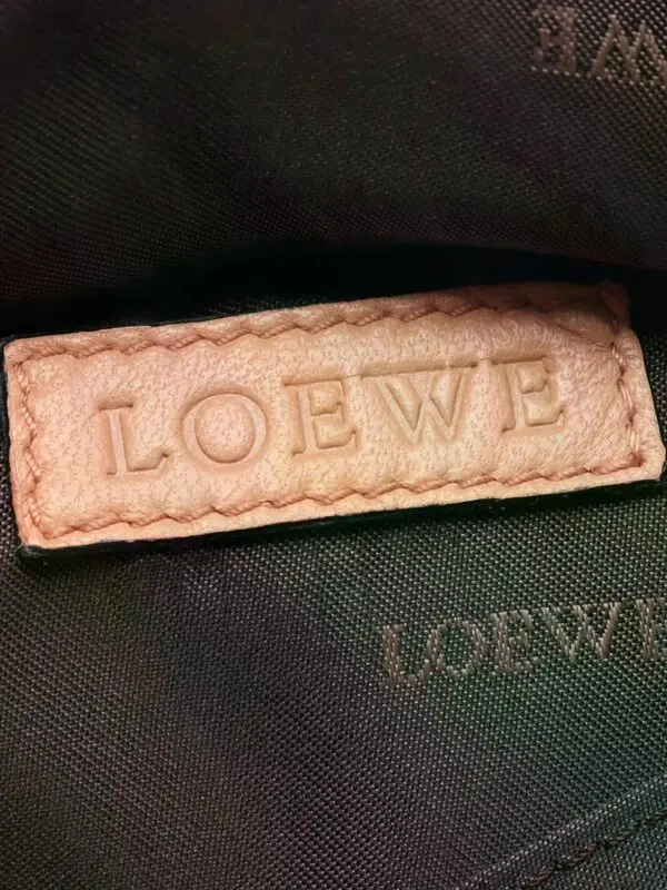 Loewe 2000-2015 Nappa Aire Hobo Bag