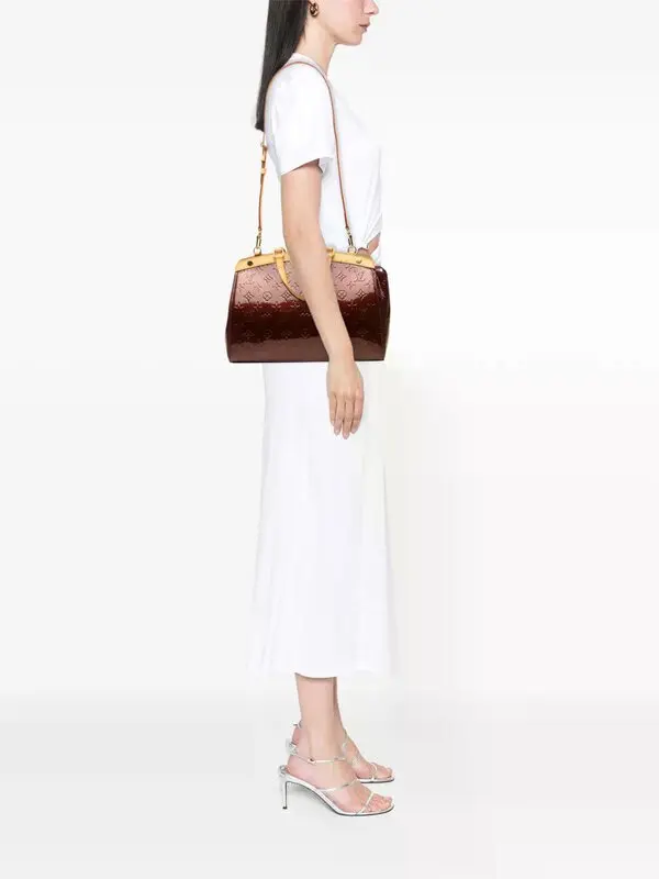 LOUIS VUITTON Monogram Vernis Brea Mm Satchel - Red