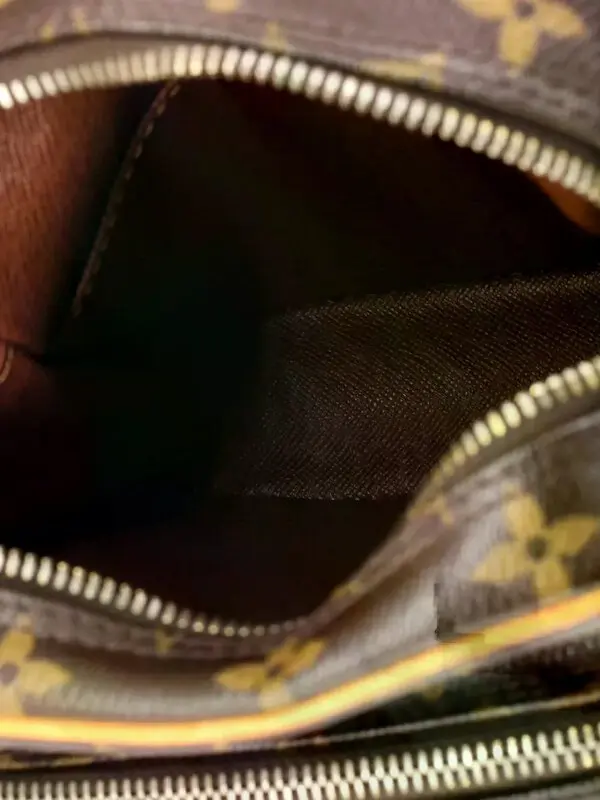 LOUIS VUITTON Amazone Bag Monogram Canvas Crossbody Bag