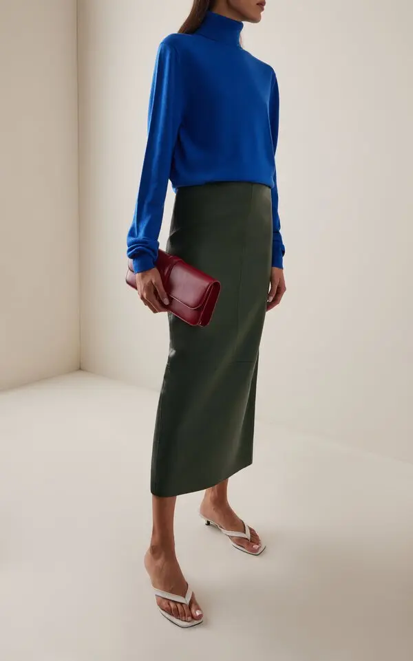 THE FRANKIE SHOP Eve Thin Wool Turtleneck Sweater