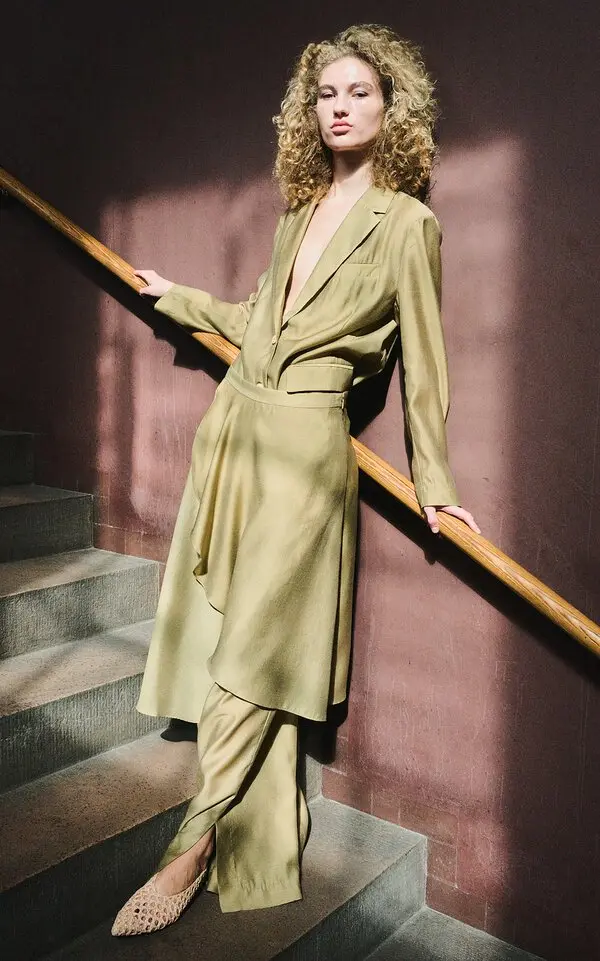 THE GARMENT Eleanor Wool-blend Blazer - Olive