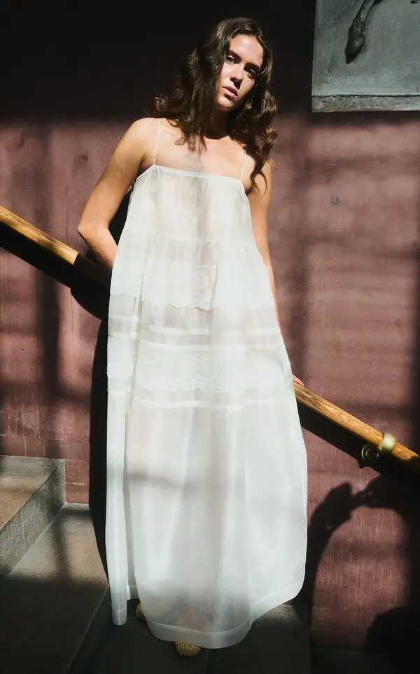 THE GARMENT Freya Silk Show Dress